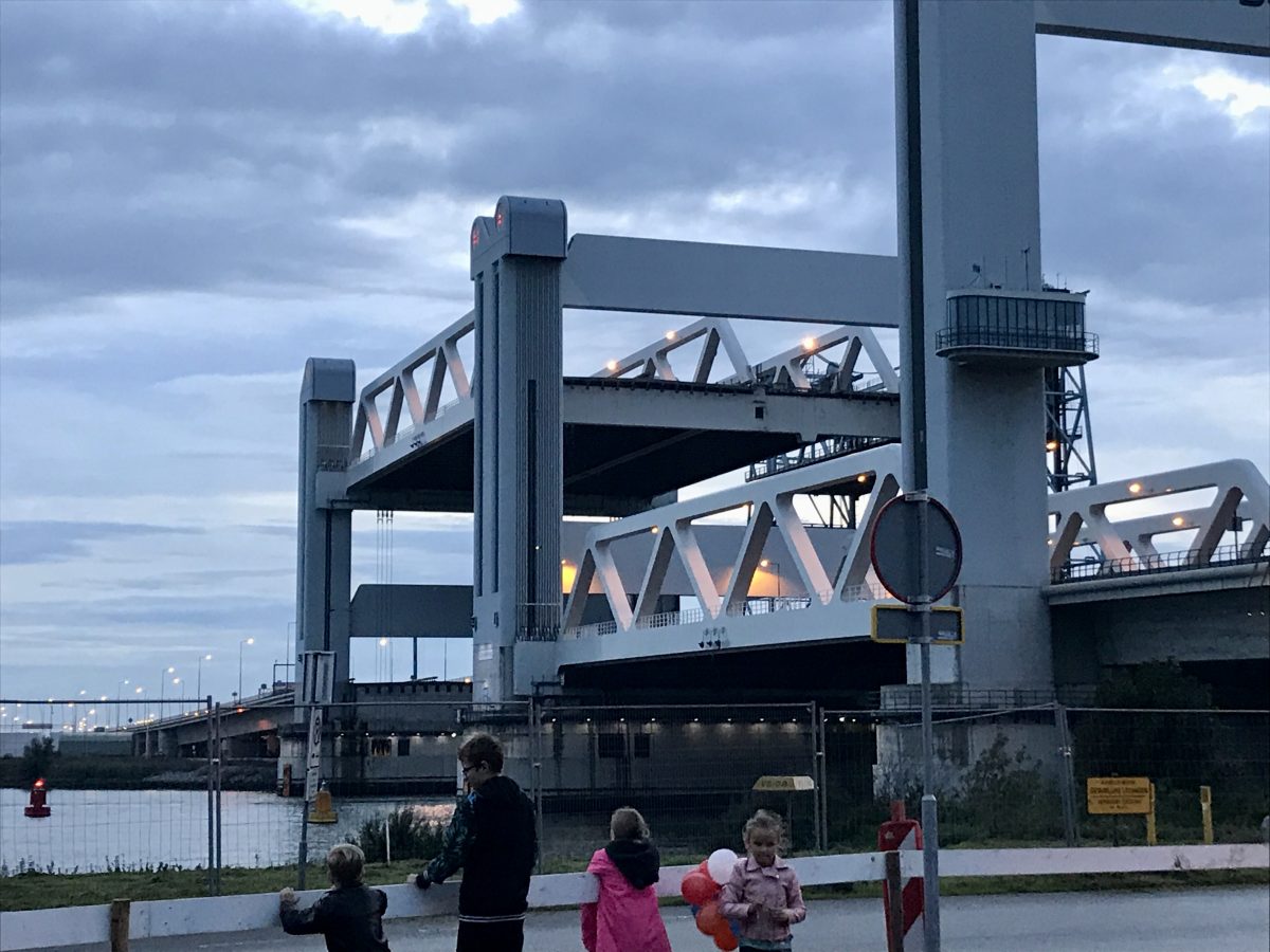 Spijkenisserbrug in storing, omrijden via Botlekbrug – Spieke.nl